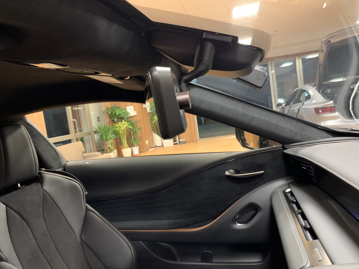 大阪市より レクサス LC500様 デジタルインナーミラー | BESPOKE